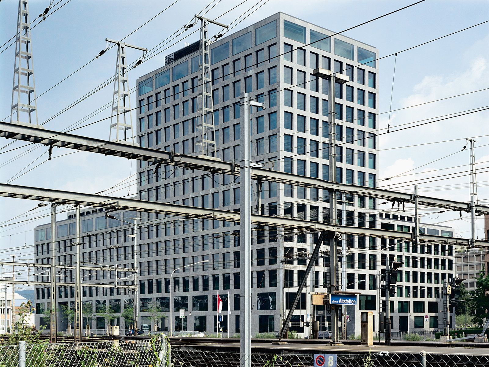 0011- IBM-headquarters » Max Dudler